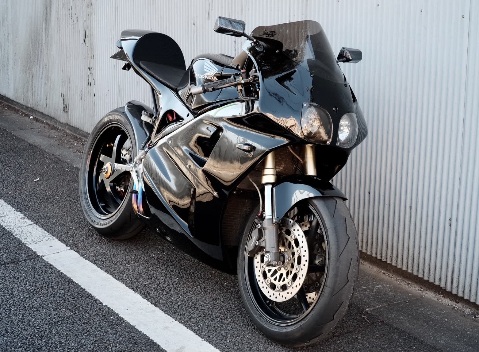 HONDA RVF NC35 改 | CARCHVST