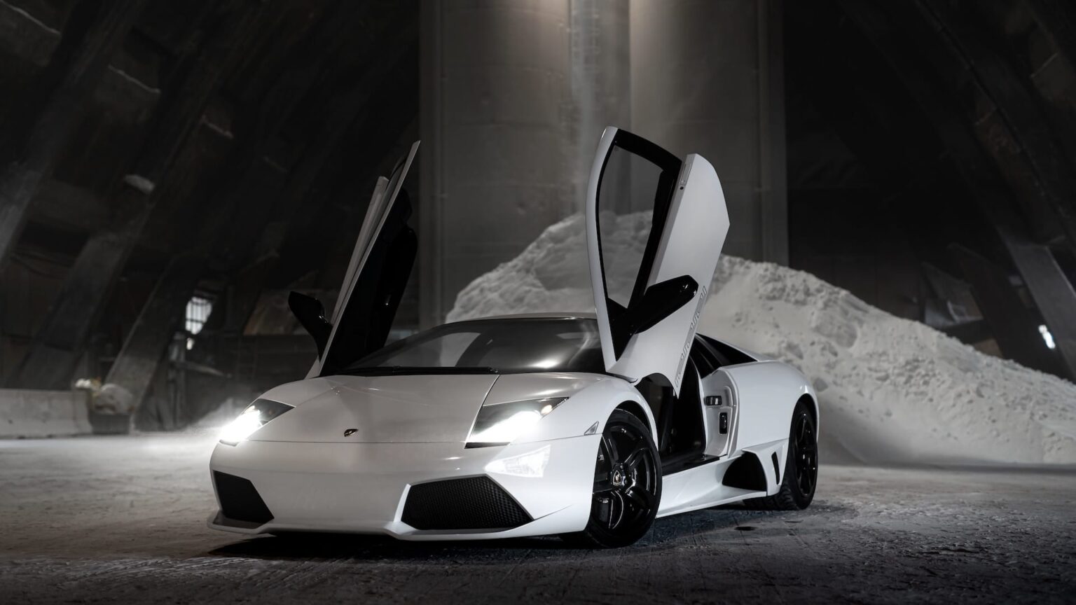 Lamborghini Countach LP 400 S by Bertone (1981) - CARCHVST