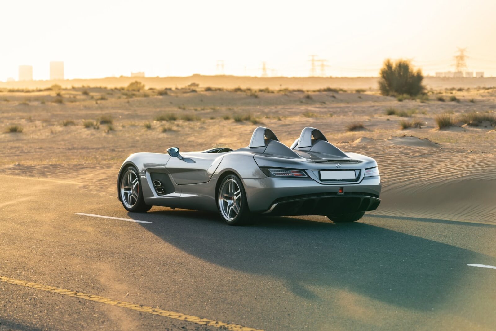 Mercedes-Benz SLR McLaren Stirling Moss (2009) up for auction | CARCHVST