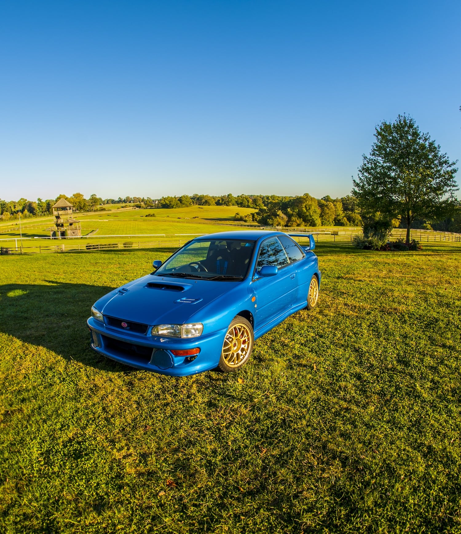 Subaru Impreza 22B-STi (1998): The Ultimate Road-Going Rally Car | CARCHVST