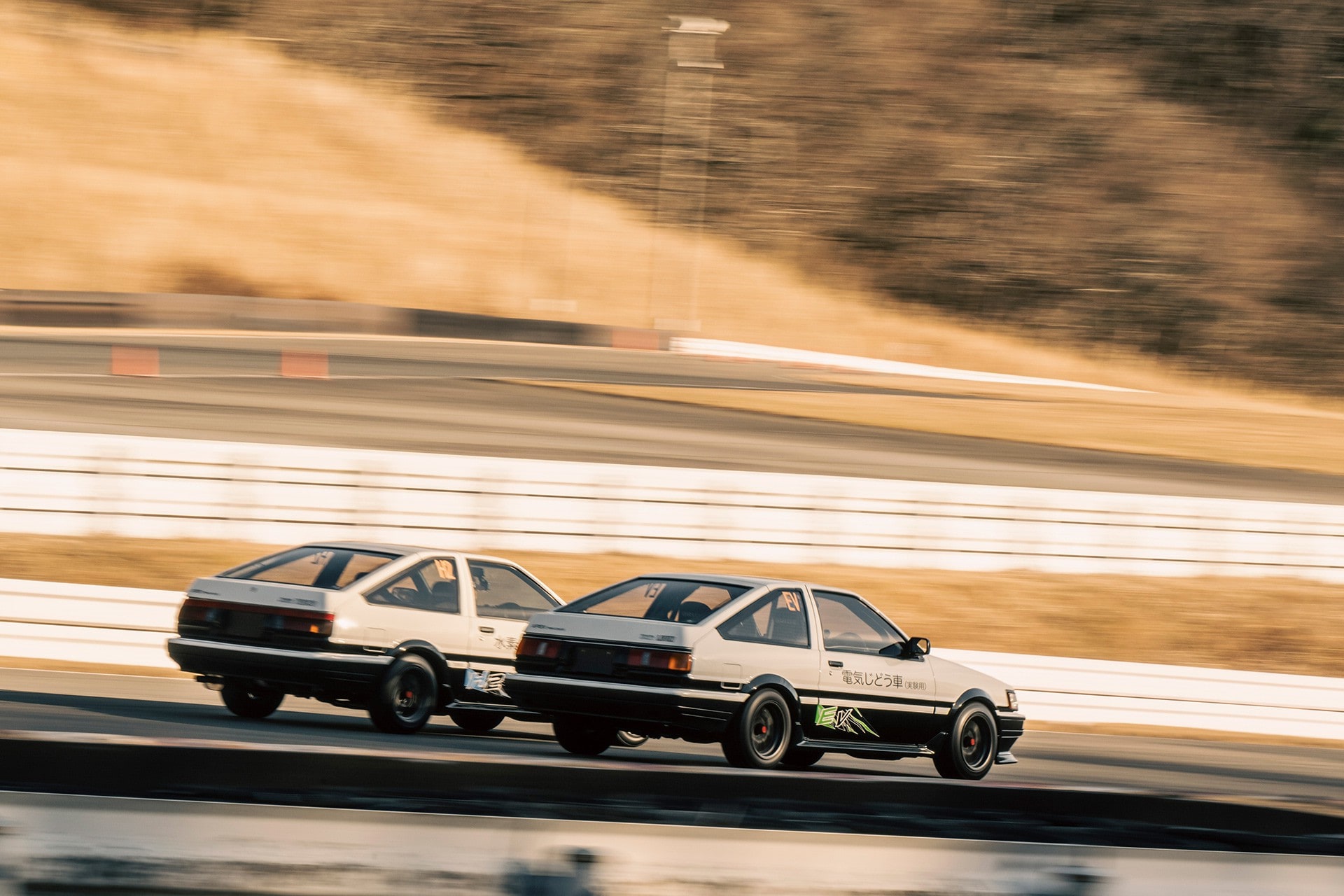 Toyota Reimagines the AE86: Introducing the Hydrogen-Powered H2 Concept ...